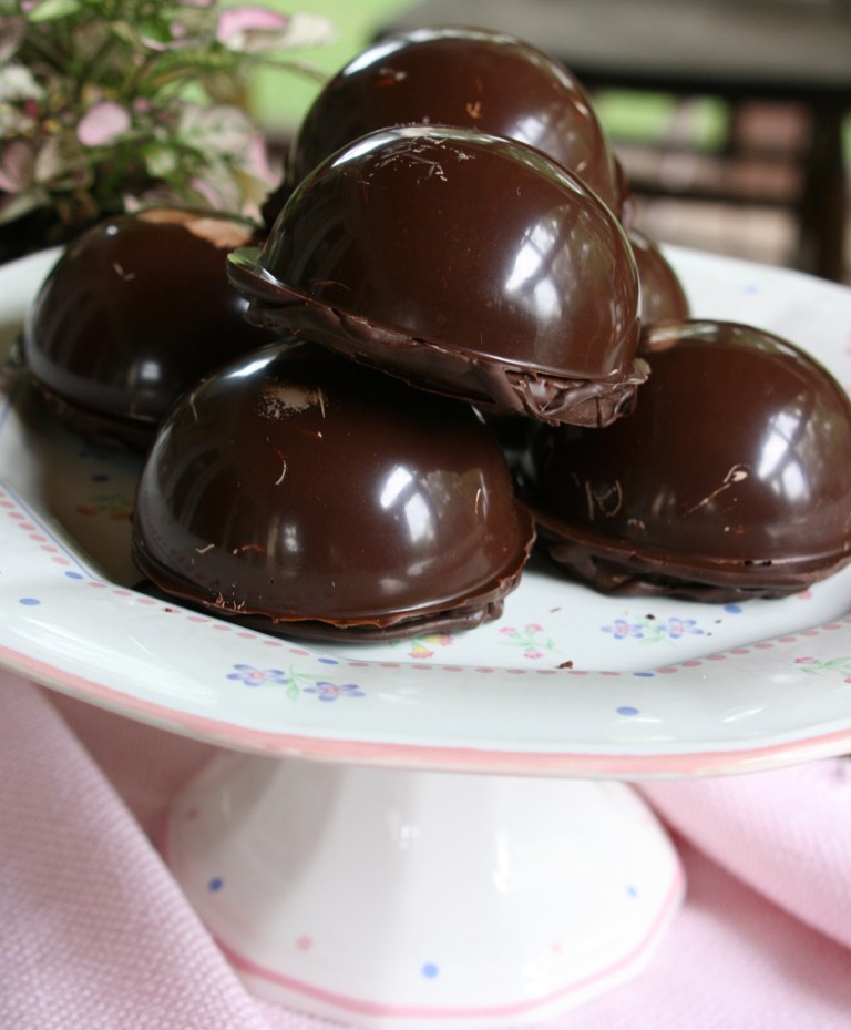 Chocolate Tea Cakes – Here's the Dish