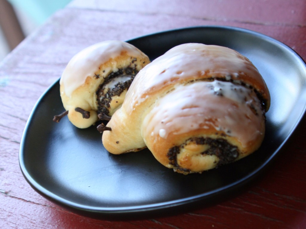 Sweet European Buns – Here's the Dish