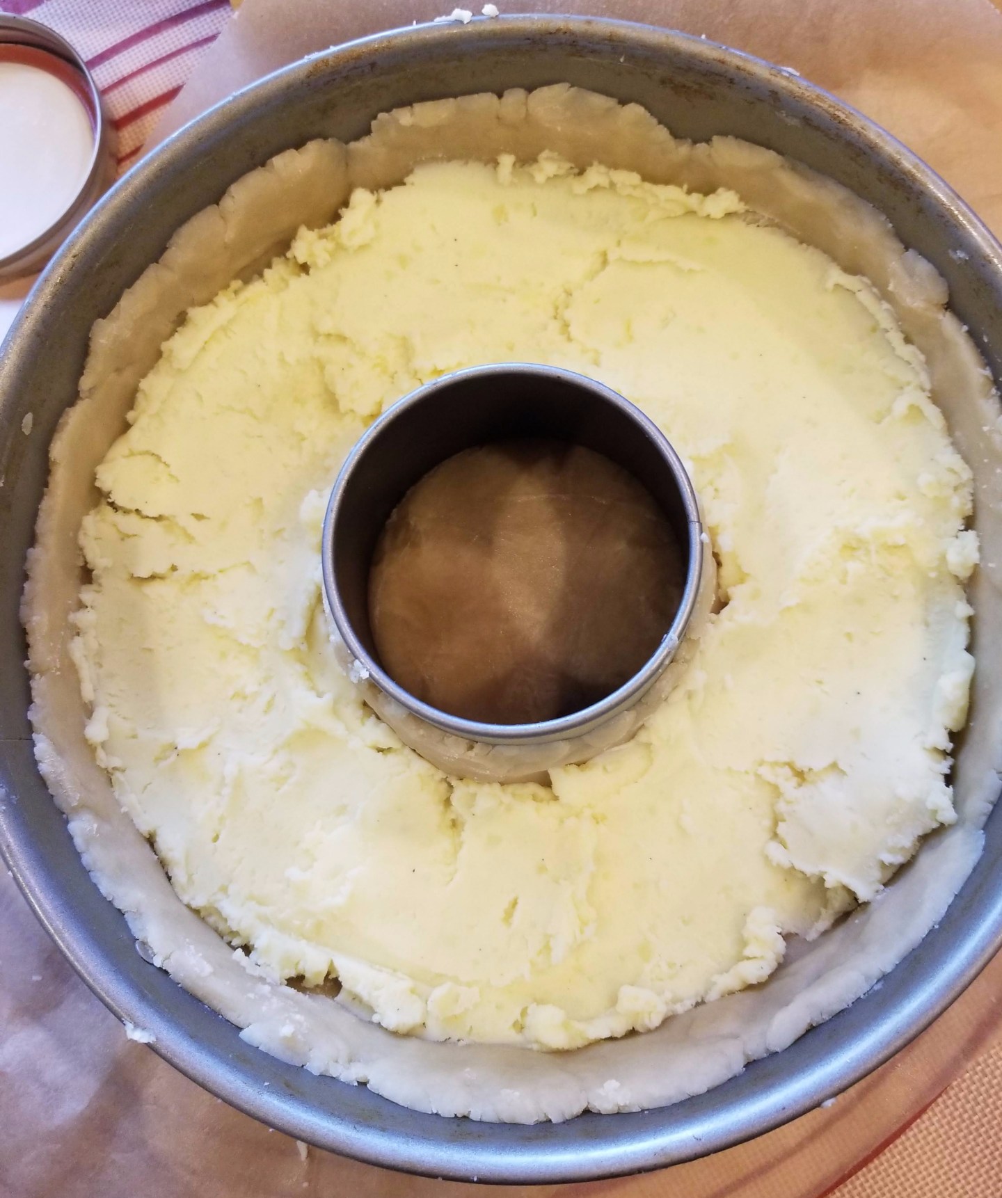 Three-Tiered Pie Tower – Here's the Dish