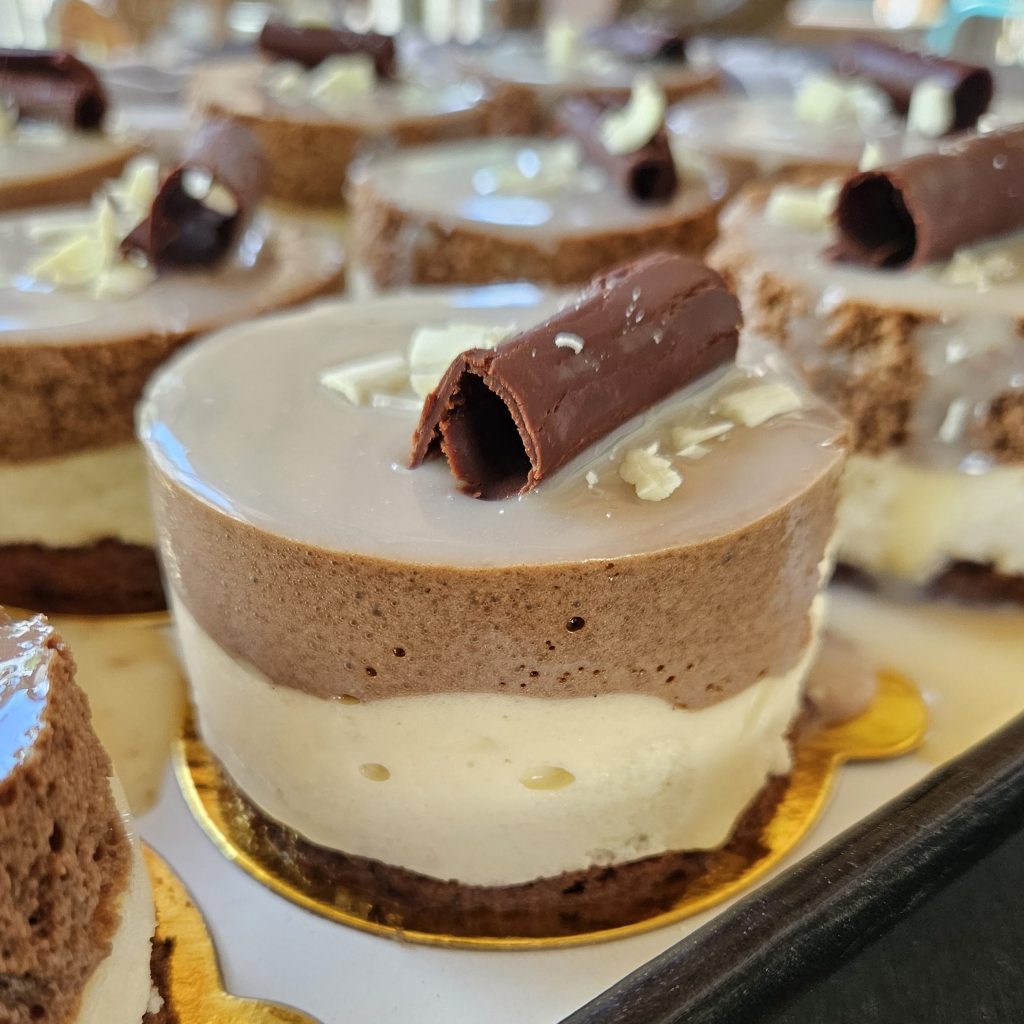 Mini Mousse Cakes – Here's the Dish